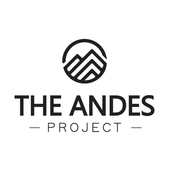 Throws and Bedding – The Andes Project
