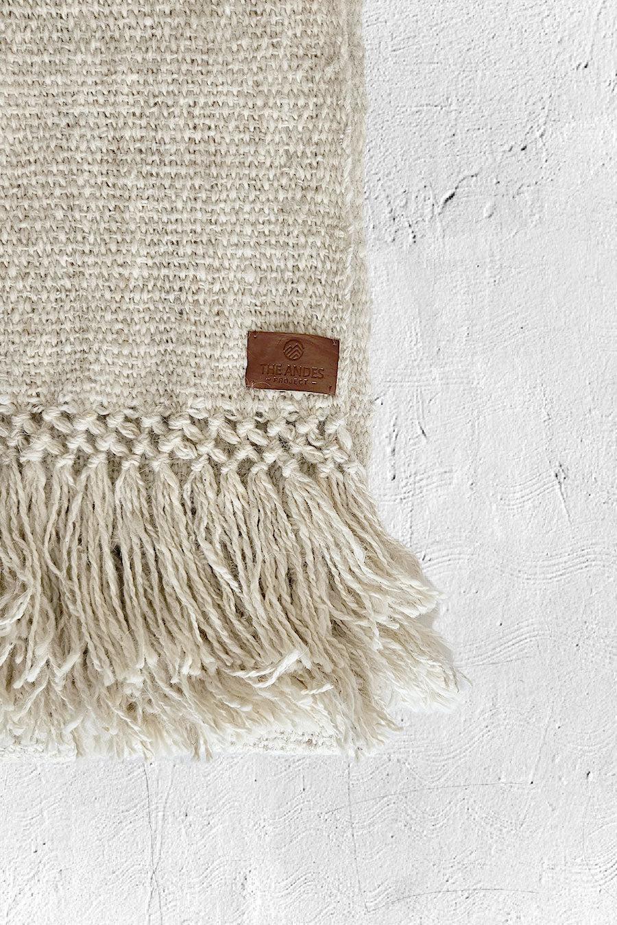 Throws and Bedding – The Andes Project